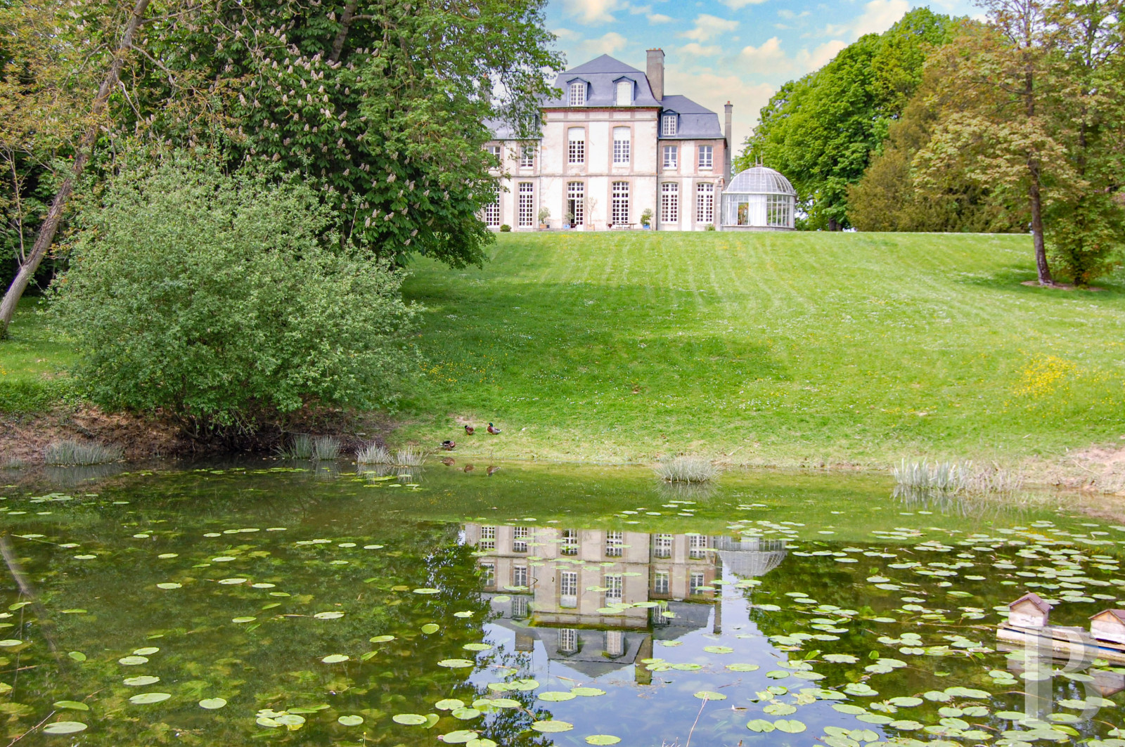 A chateau dating back to the 16th and 18th centuries with a swimming ...