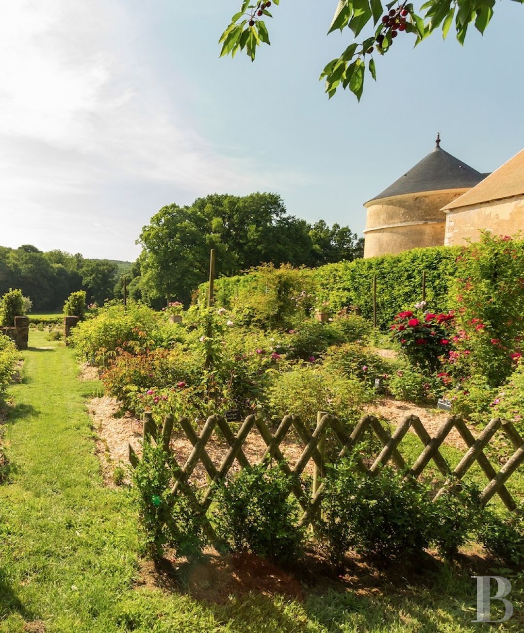 Patrice Besse - hotel - Pays de la Loire - A small country chateau ...