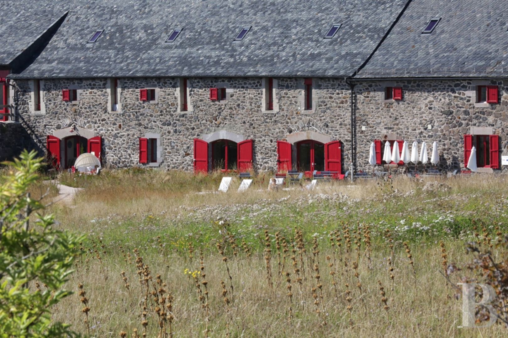 Patrice Besse - hotel - Auvergne - A former farm dedicated to well ...