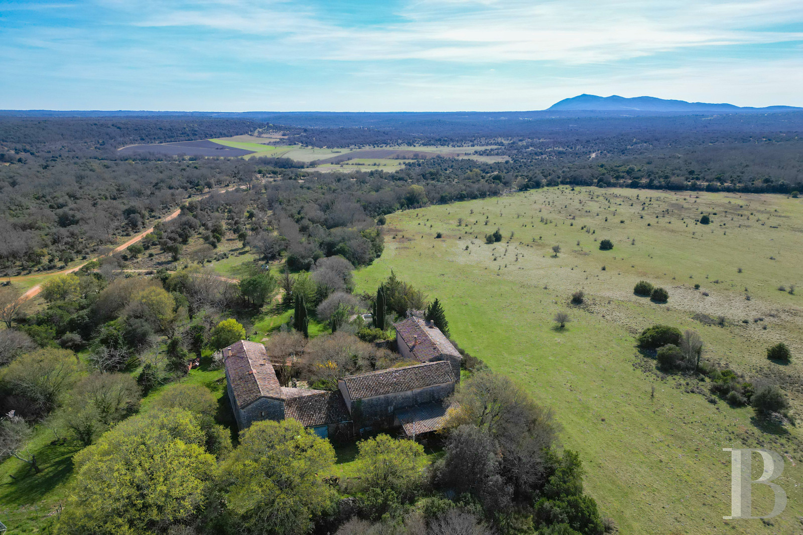 Farms for sale in France in the heart of the Gard Garrigues