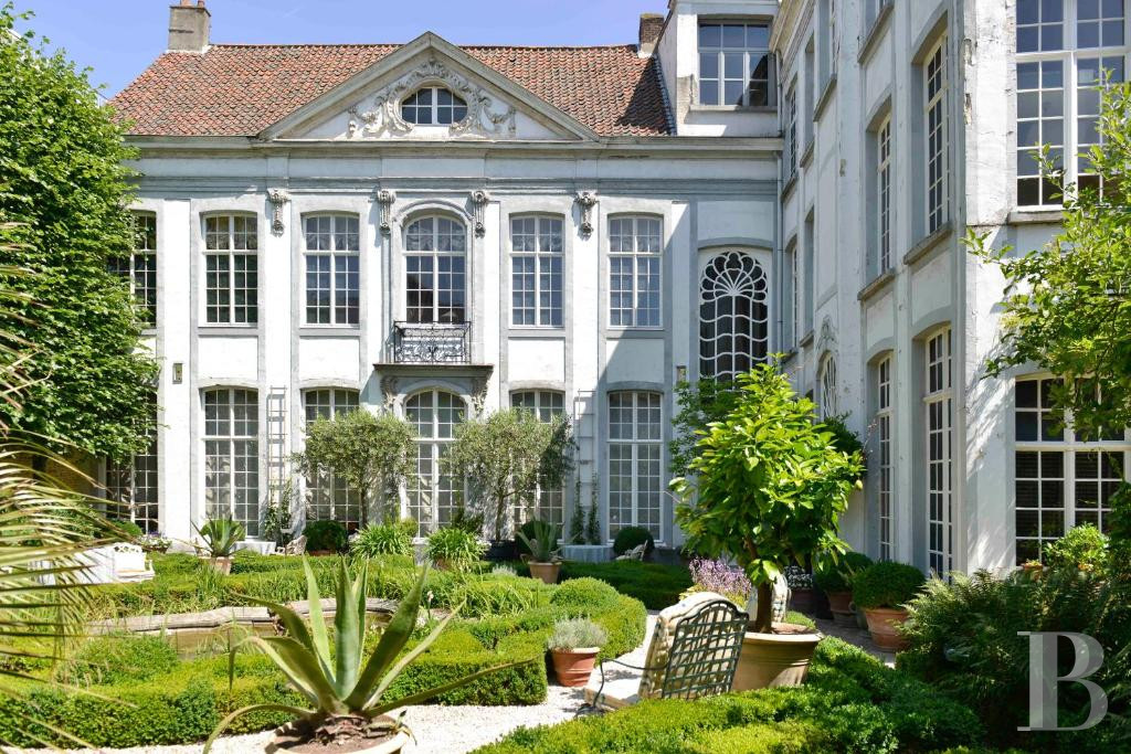 Patrice Besse - bed & breakfast - Belgique - A stunning private mansion ...